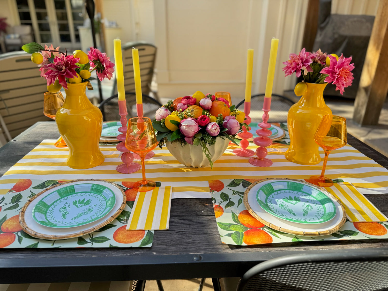 Poolside Tablescape – Miss Cayce's